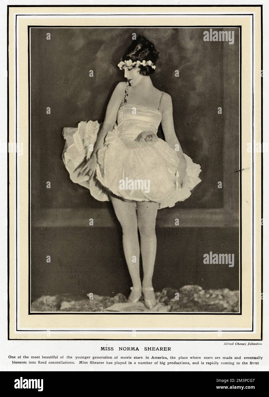 Actress norma shearer hi-res stock photography and images - Alamy