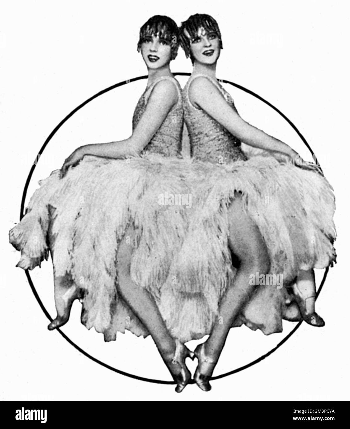Costume sisters hi-res stock photography and images - Alamy