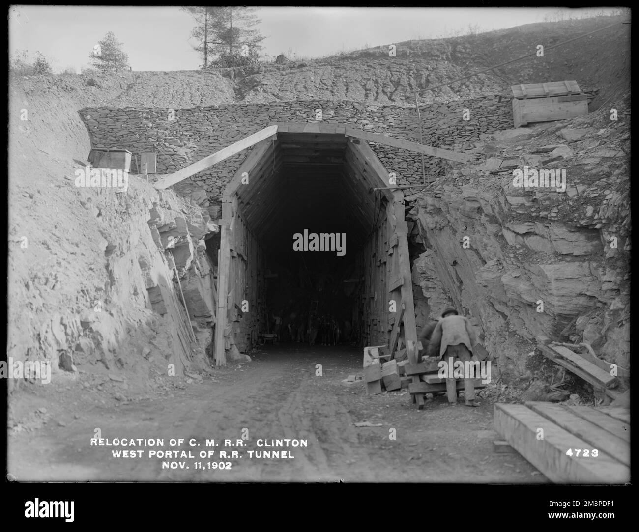 Central west portal Black and White Stock Photos & Images - Alamy