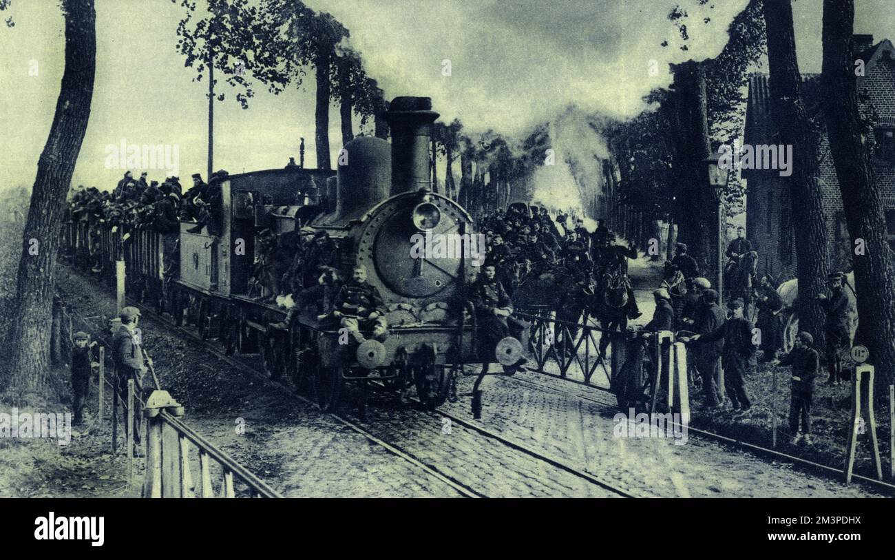 Ww1 british soldiers train hi-res stock photography and images - Alamy