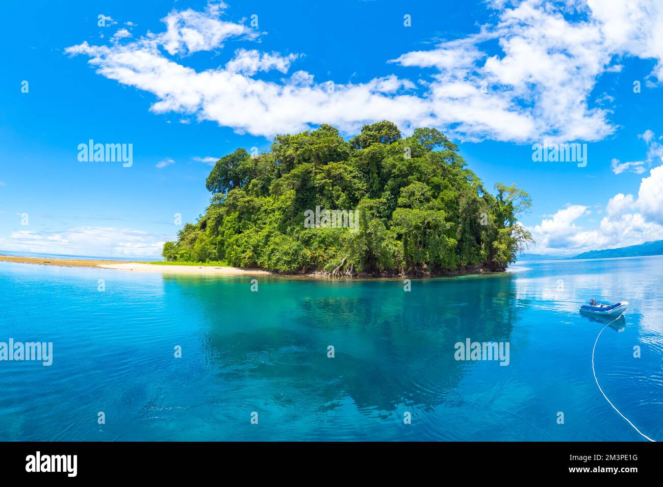 Liveaboard in the south Pacific in papua new Guinea at tropical island ...