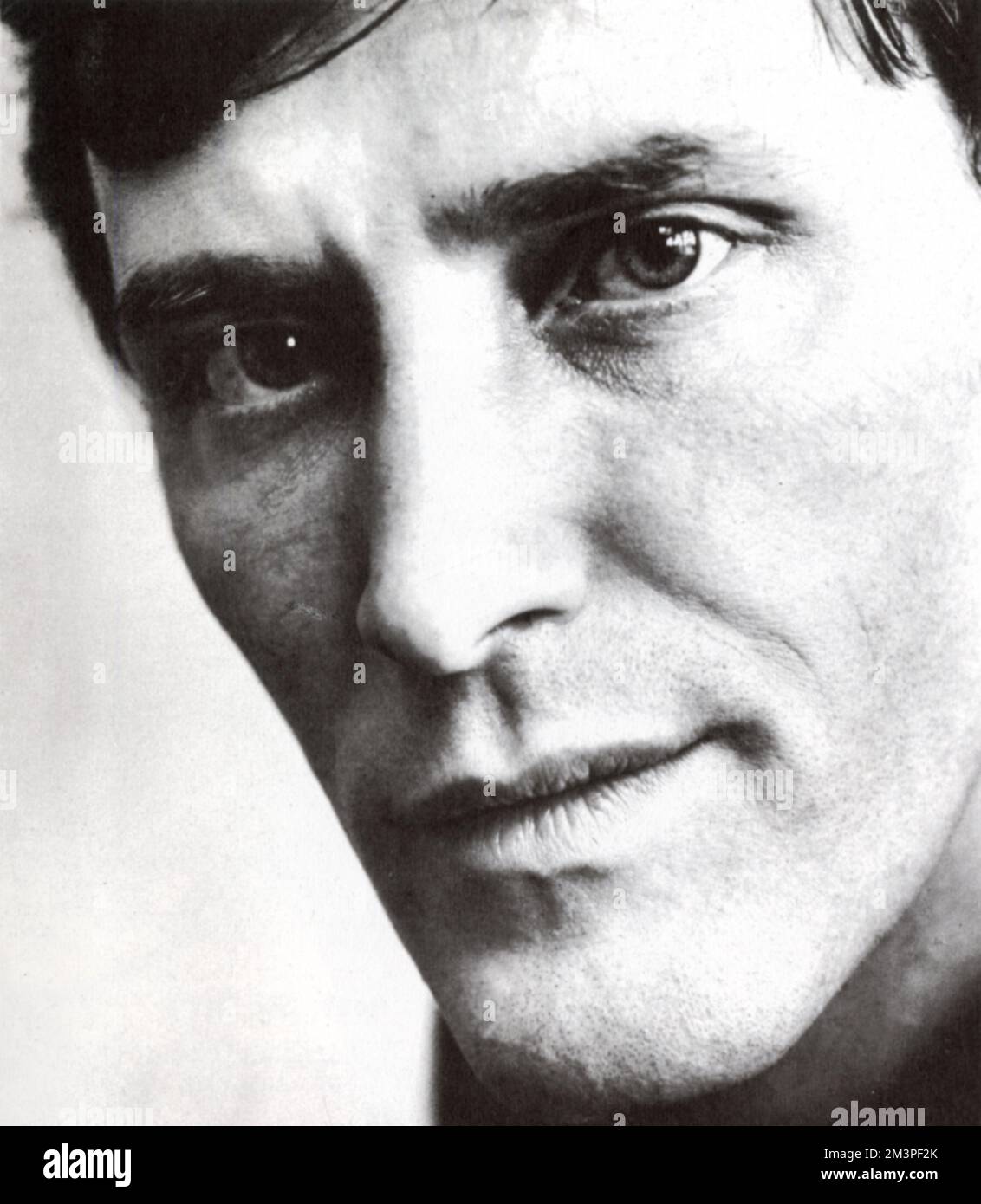 Tom Bell - English actor Stock Photo - Alamy