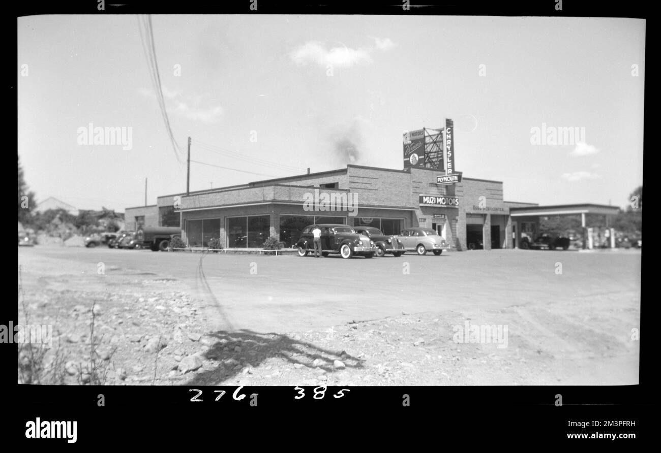 Maintenance center for automobiles hi-res stock photography and images ...