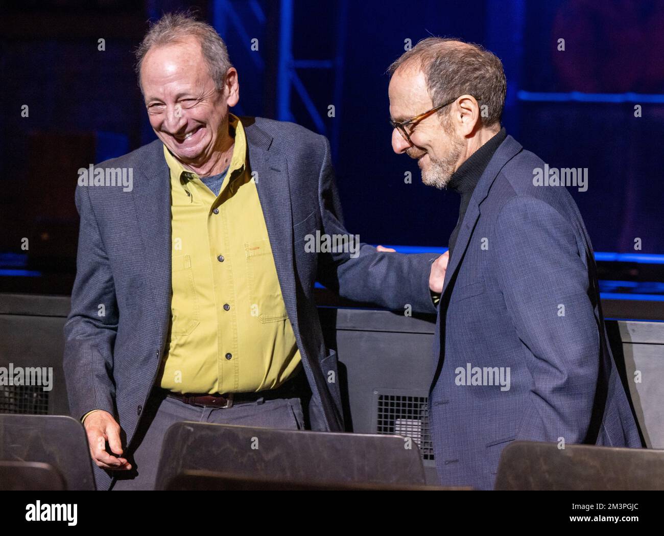 Munich, Germany. 16th Dec, 2022. Alexander Bernstein (l), son of ...