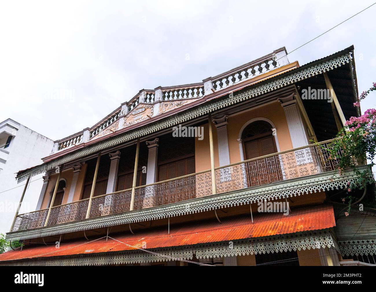 Old colonial house in Muslim Quarter, Puducherry, Pondicherry, India ...