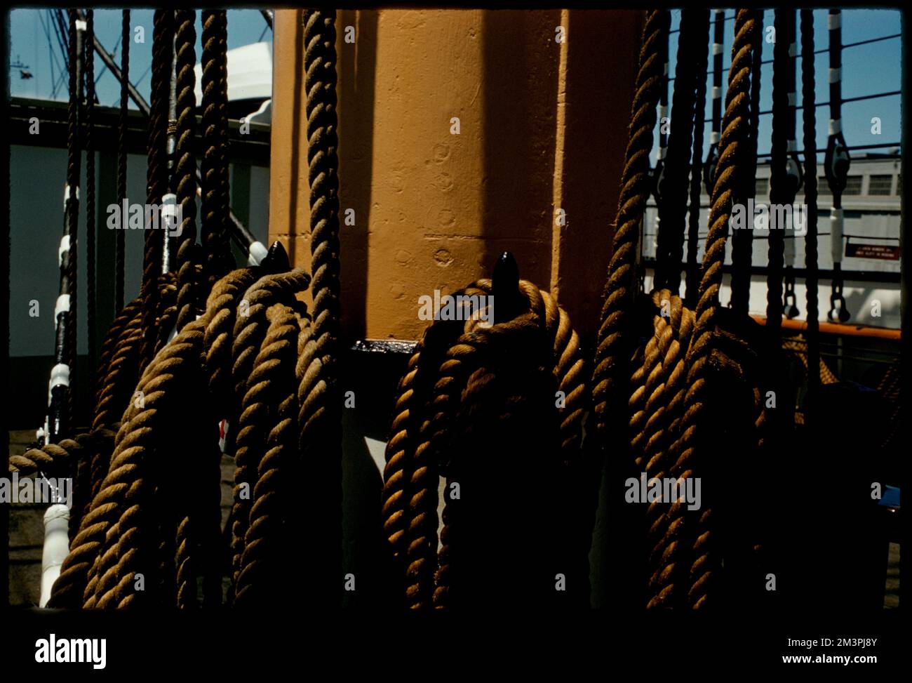 Rigging ropes aboard the Balclutha, San Francisco , Ships, Ship ...