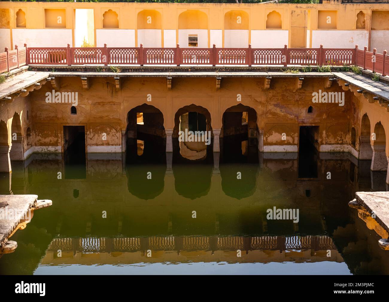Royal Water tank, Rajasthan, Jaipur, India Stock Photo - Alamy