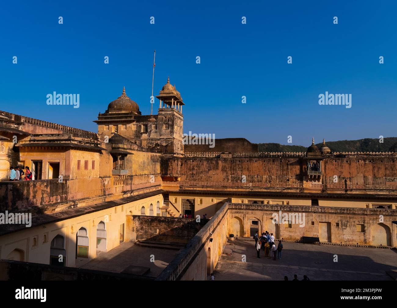 Amber Fort courtyard, Rajasthan, Amer, India Stock Photo - Alamy