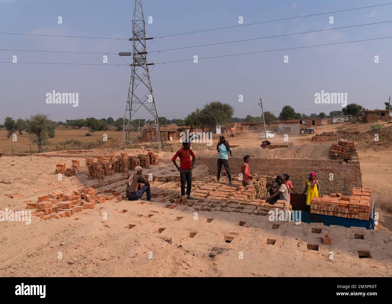 Traditional indian brick manufacturing hi-res stock photography and ...