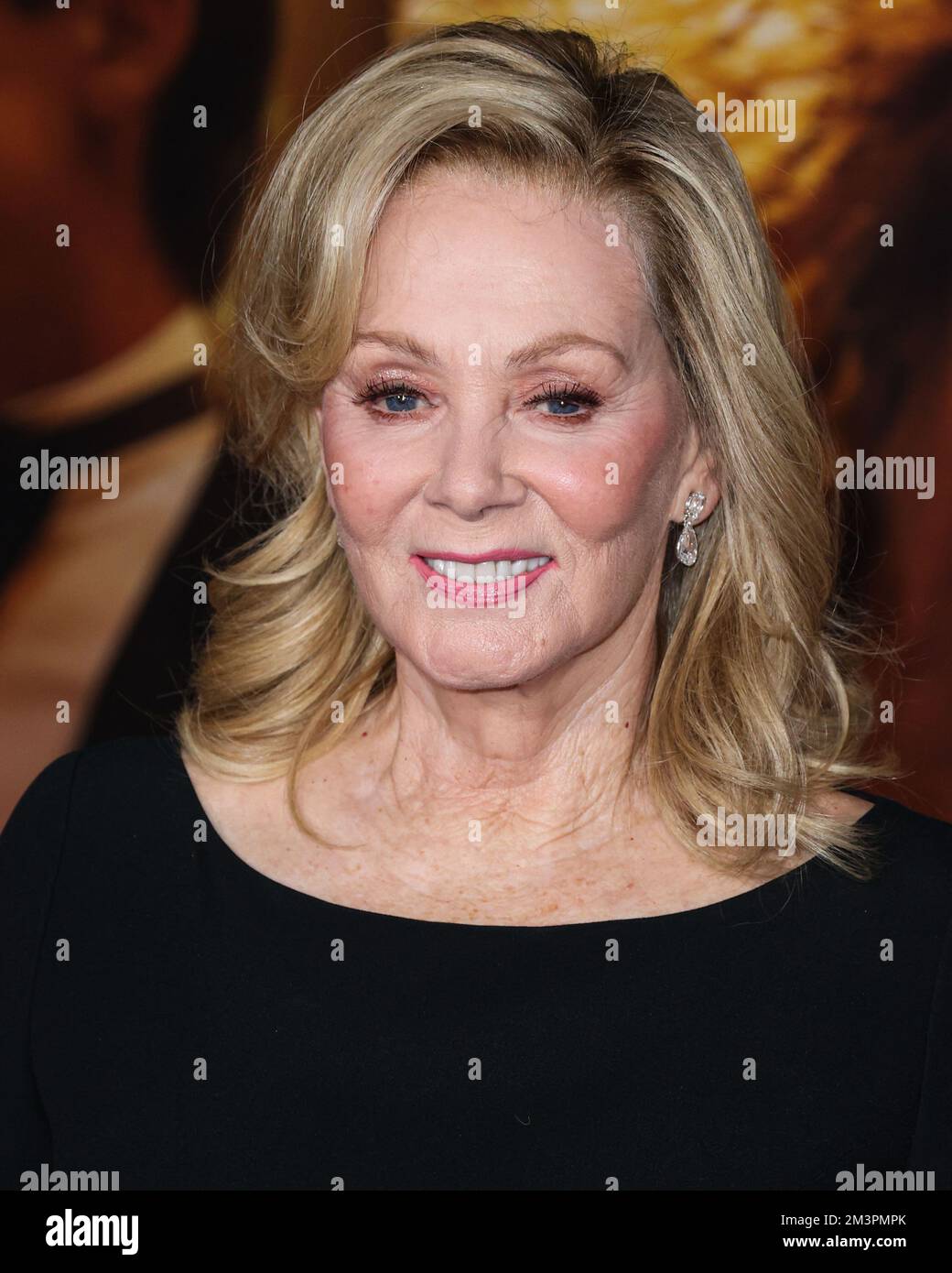 Jean smart babylon hi-res stock photography and images - Alamy