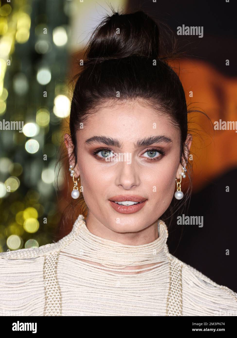 LOS ANGELES, CALIFORNIA, USA - DECEMBER 15: American model Taylor Hill arrives at the Global ...