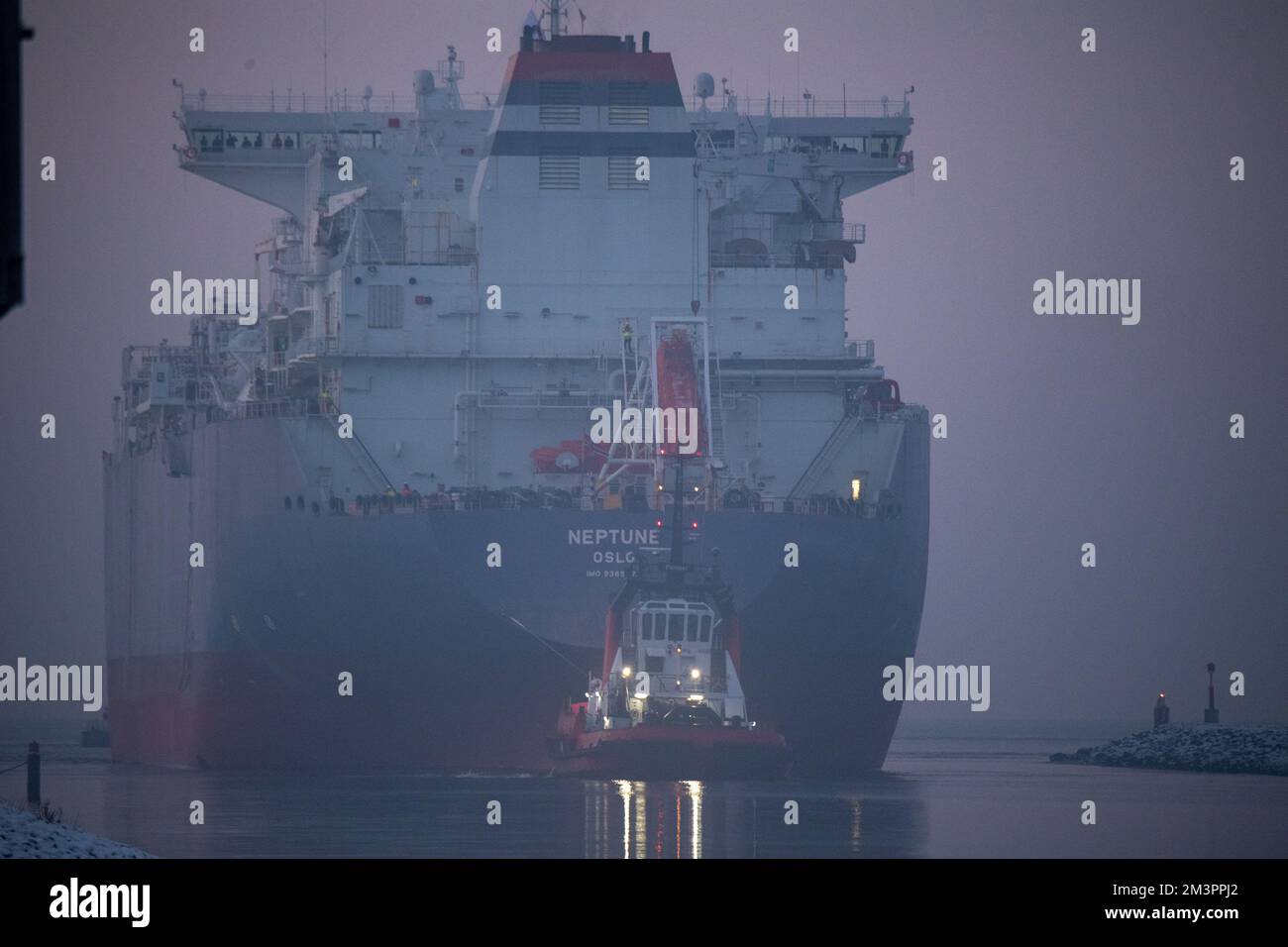 Lubmin, Germany. 16th Dec, 2022. The "Neptune" sails into the port of ...