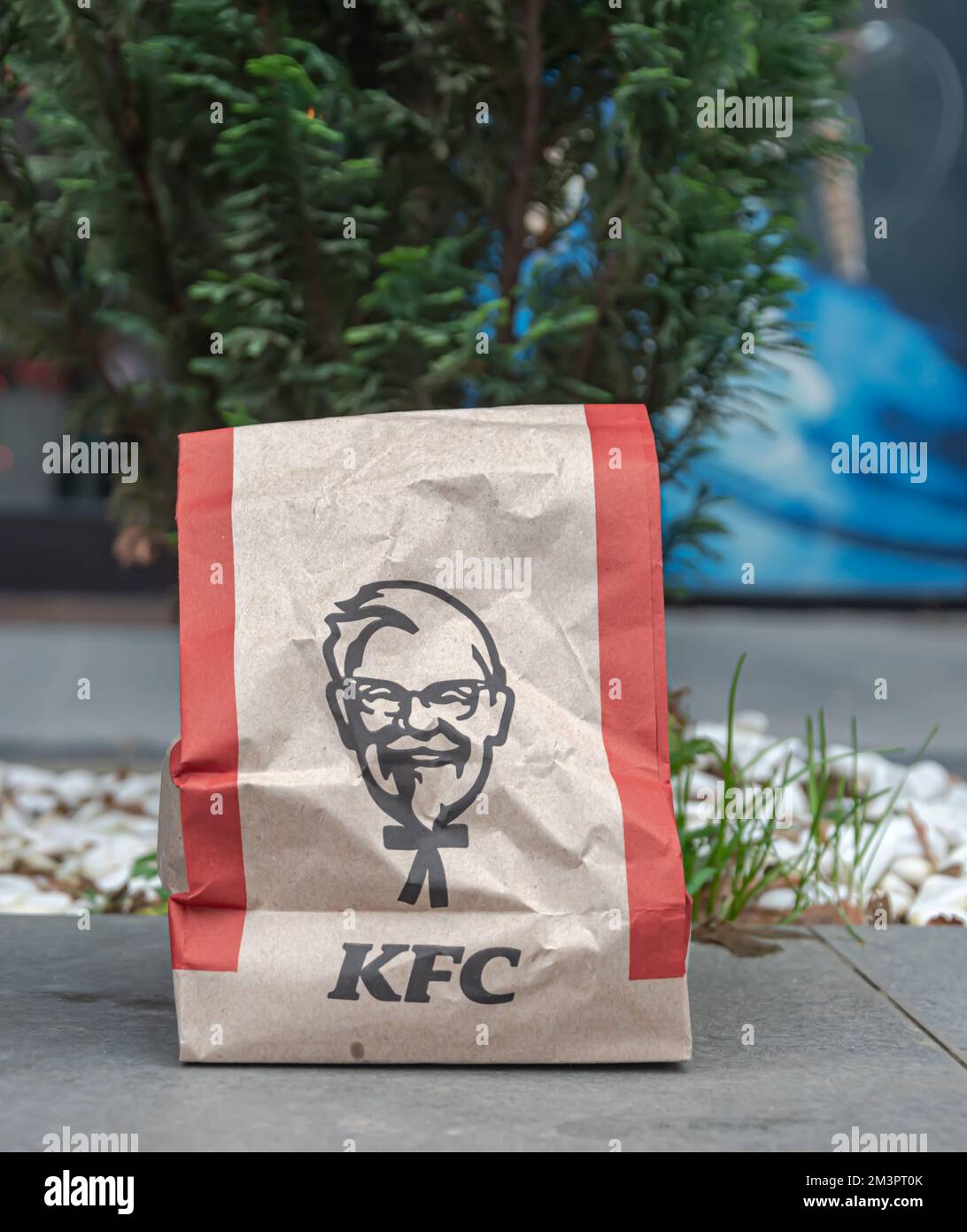 Kfc logo space hi-res stock photography and images - Alamy