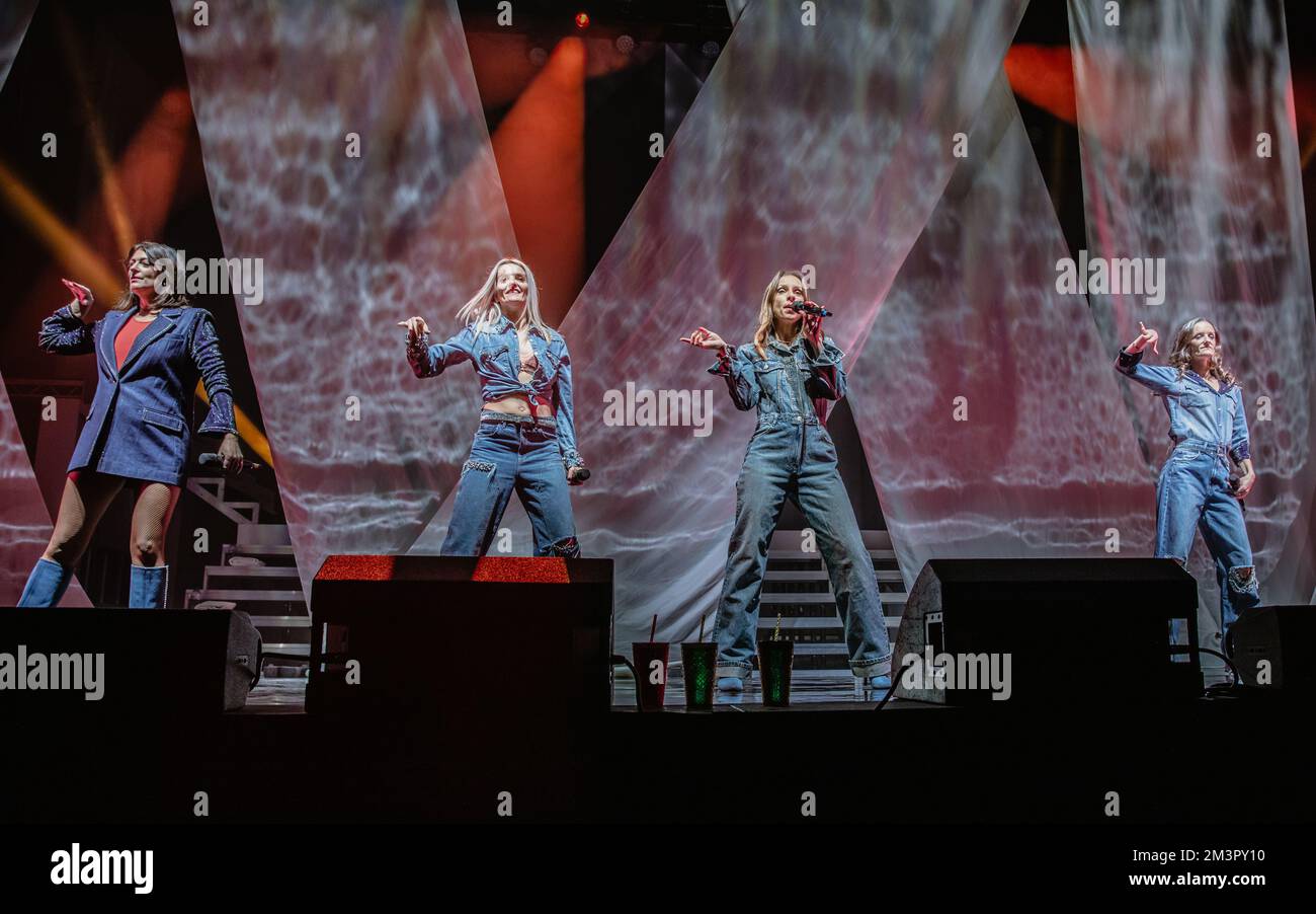 B*Witched supporting Blue at the Bournemouth International Centre, UK ...