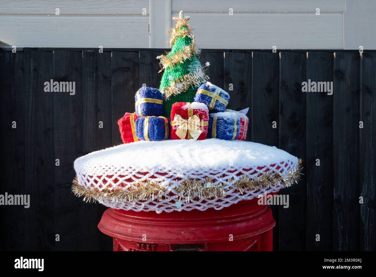 Crocheted post box topper hi-res stock photography and images - Alamy