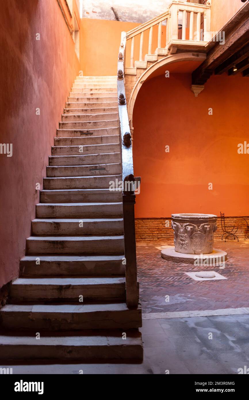 Venice The Detail Of An Internal Courtyard With A Well Overlooked By