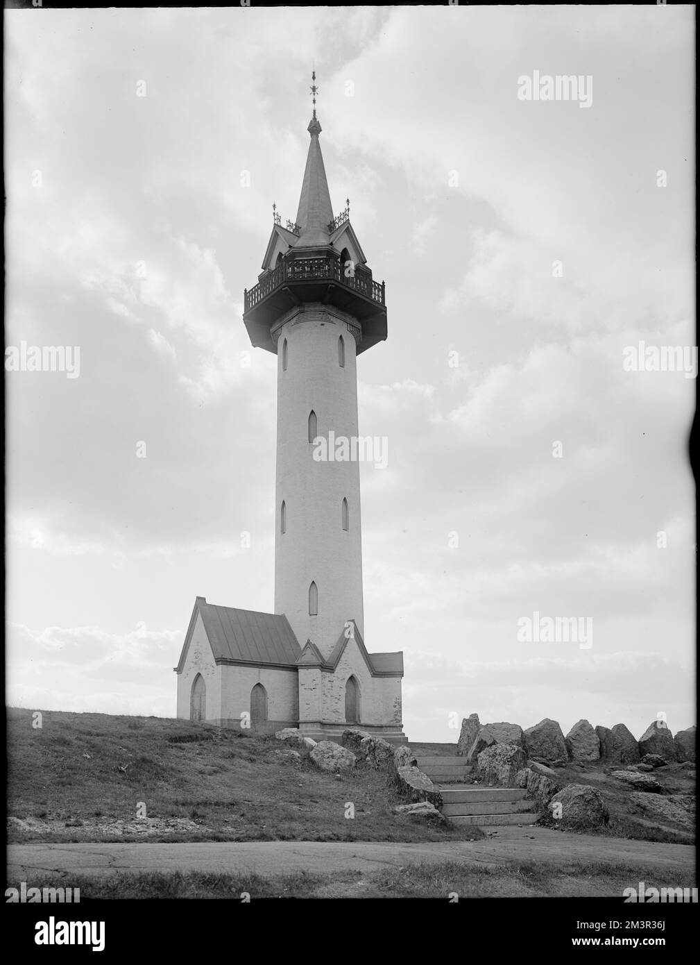 Fort avenue hi-res stock photography and images - Alamy