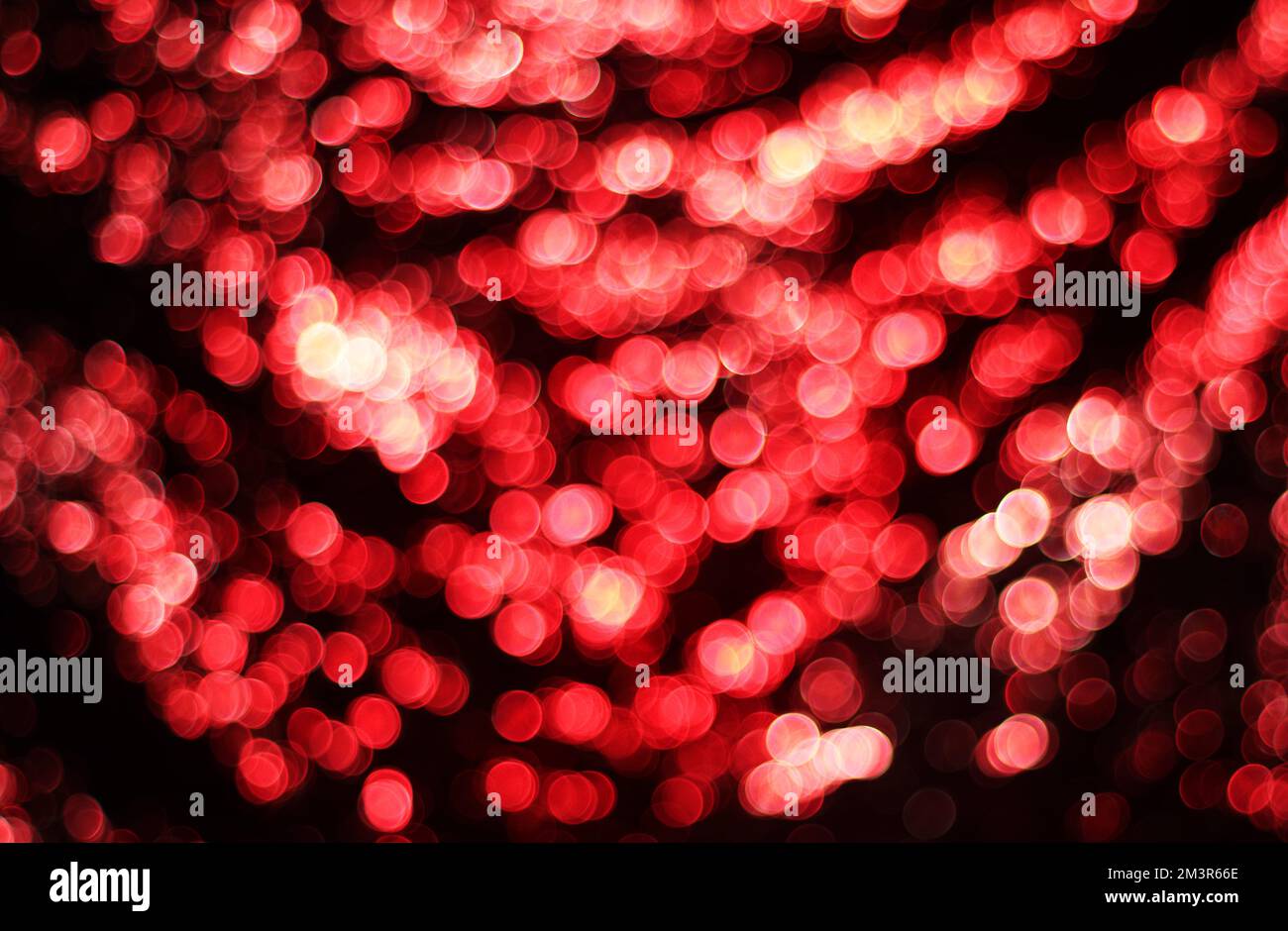 Small red circles hi-res stock photography and images - Alamy
