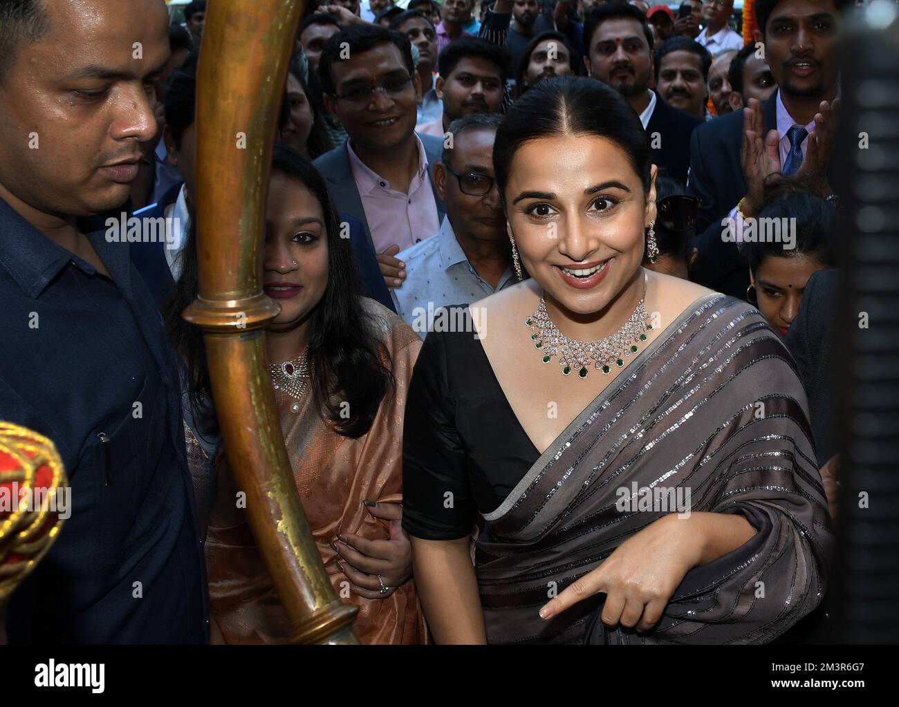 Actress vidya balan hi-res stock photography and images - Alamy
