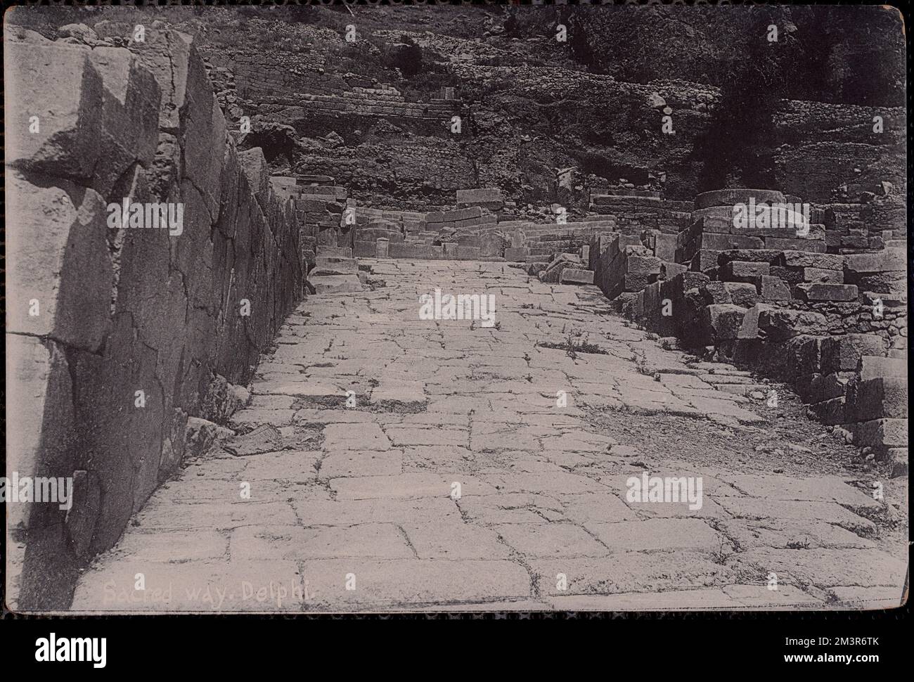 Delphi sacred way hi-res stock photography and images - Alamy
