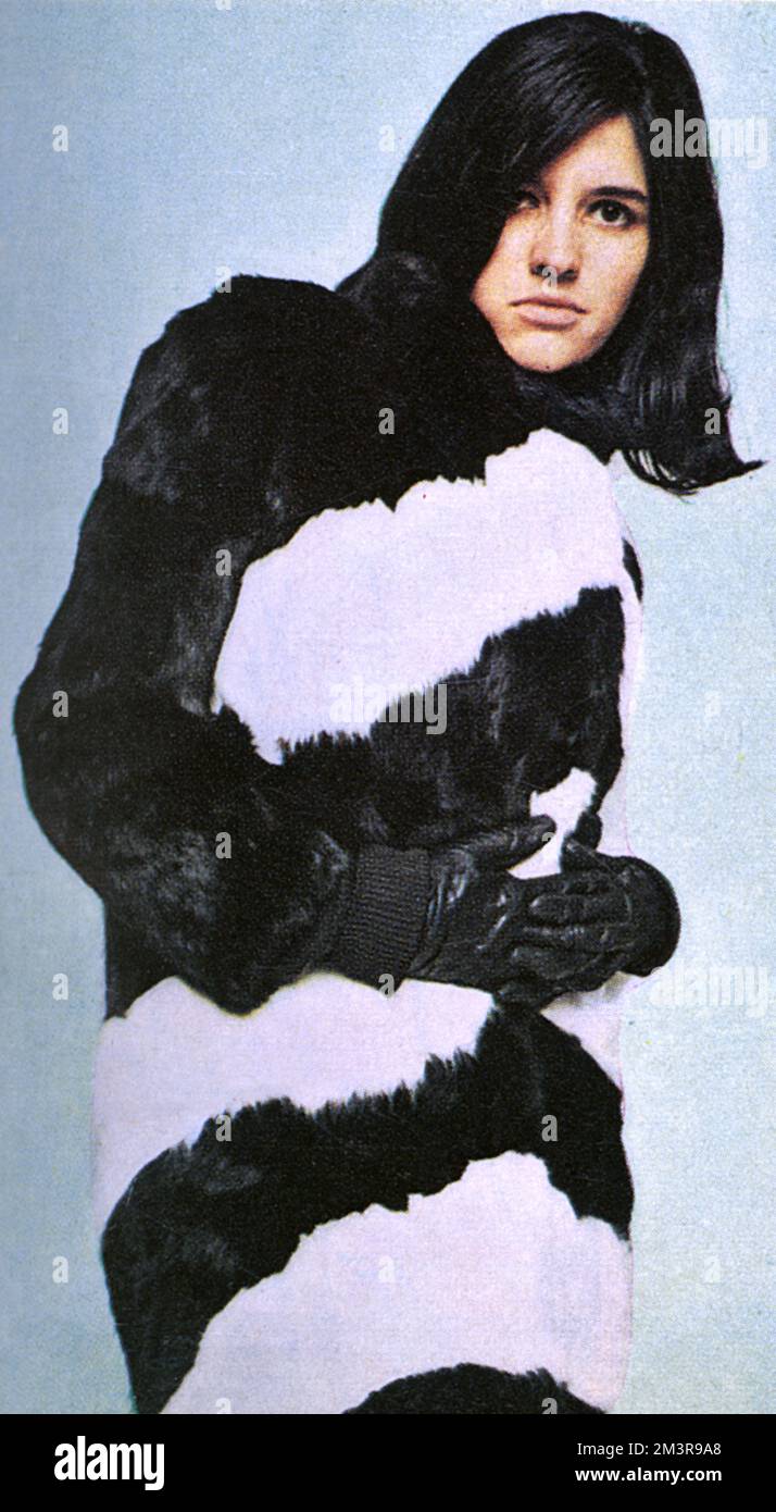 King to the people hi-res stock photography and images - Alamy