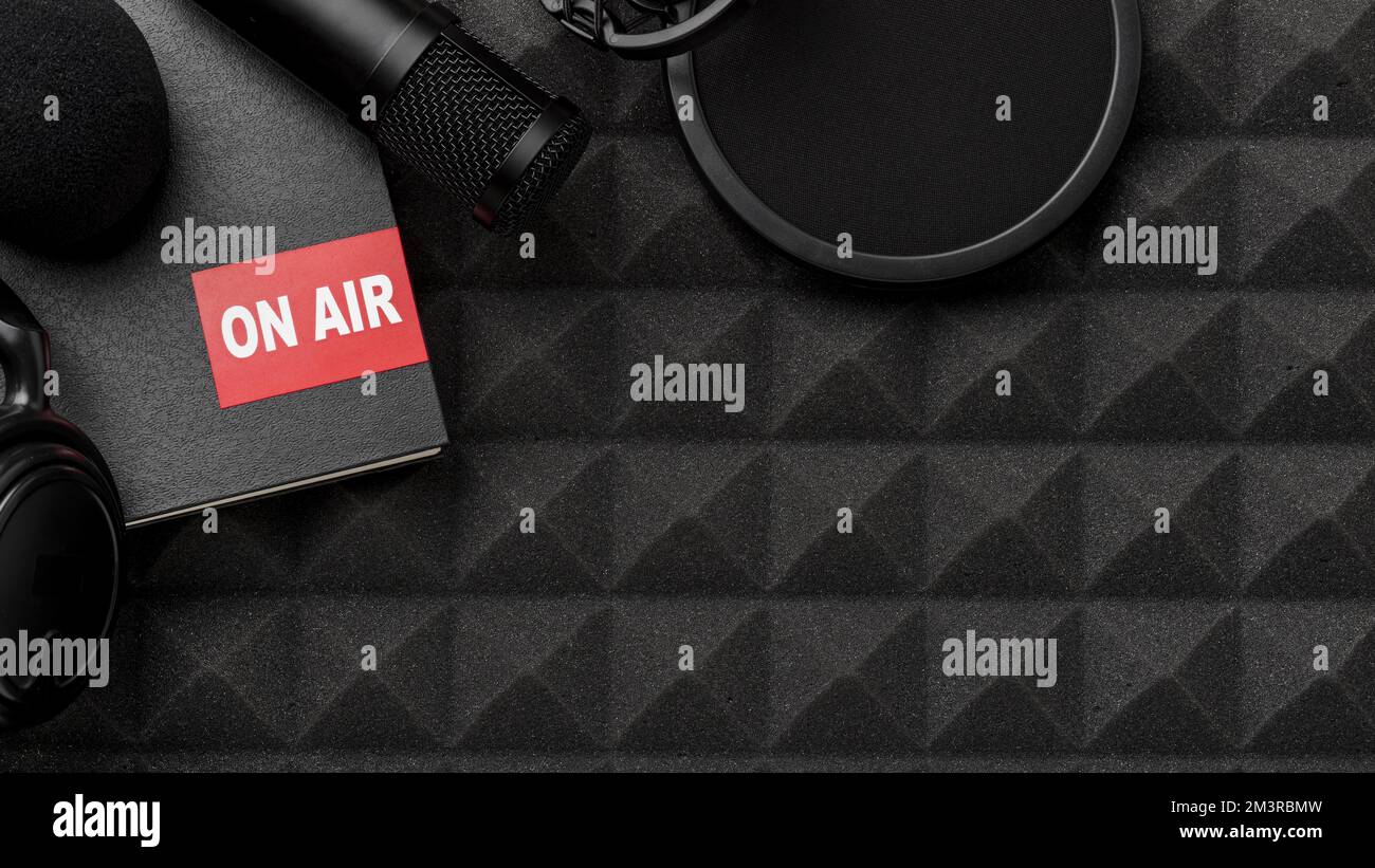 Quality control airplane hi-res stock photography and images - Alamy