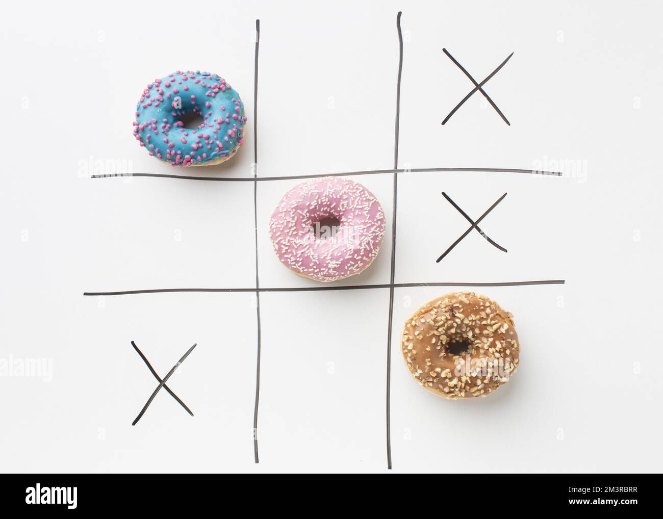 Sweet tic tac toe concept top view. Resolution and high quality ...