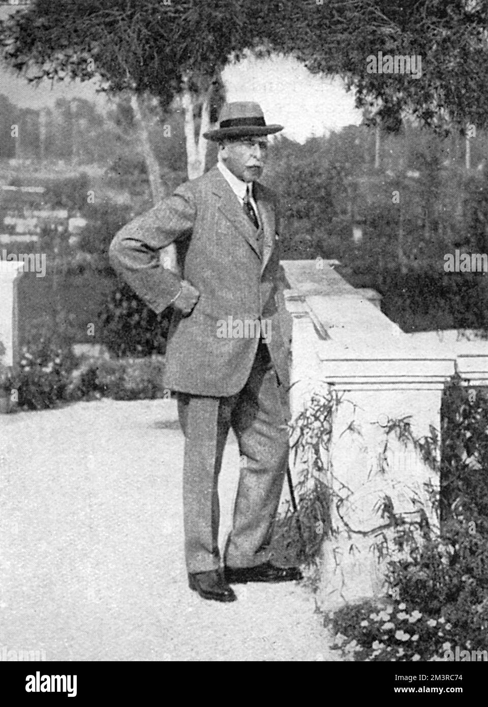 Villa victoria Black and White Stock Photos & Images - Alamy