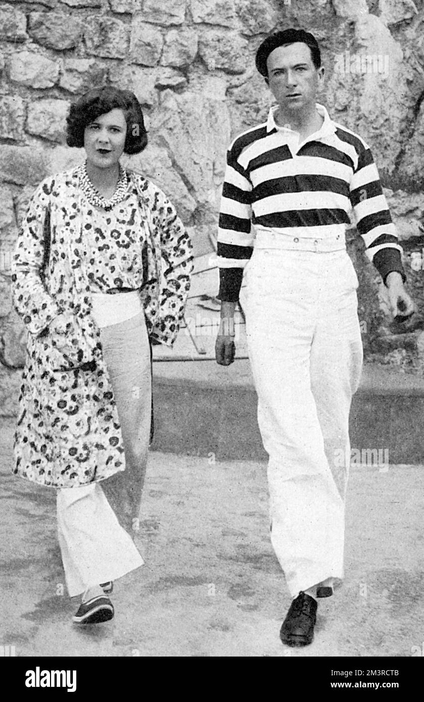 Cecil and Nancy Beaton in Antibes, 1929 Stock Photo - Alamy
