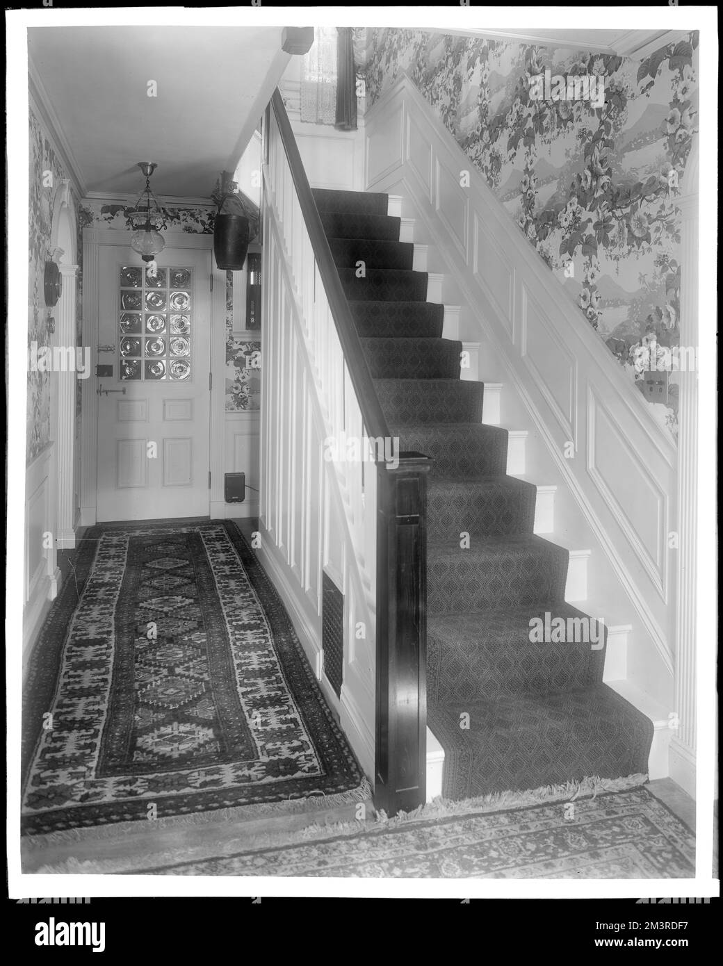 Salem, 2 Cedar Street, George A. Morrill house, interior detail ...