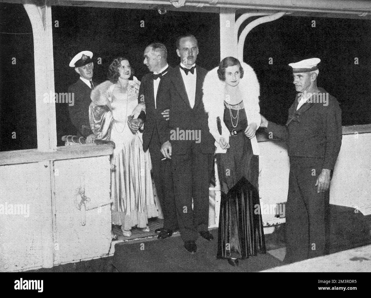 Guests returning on board a cruise liner Stock Photo - Alamy