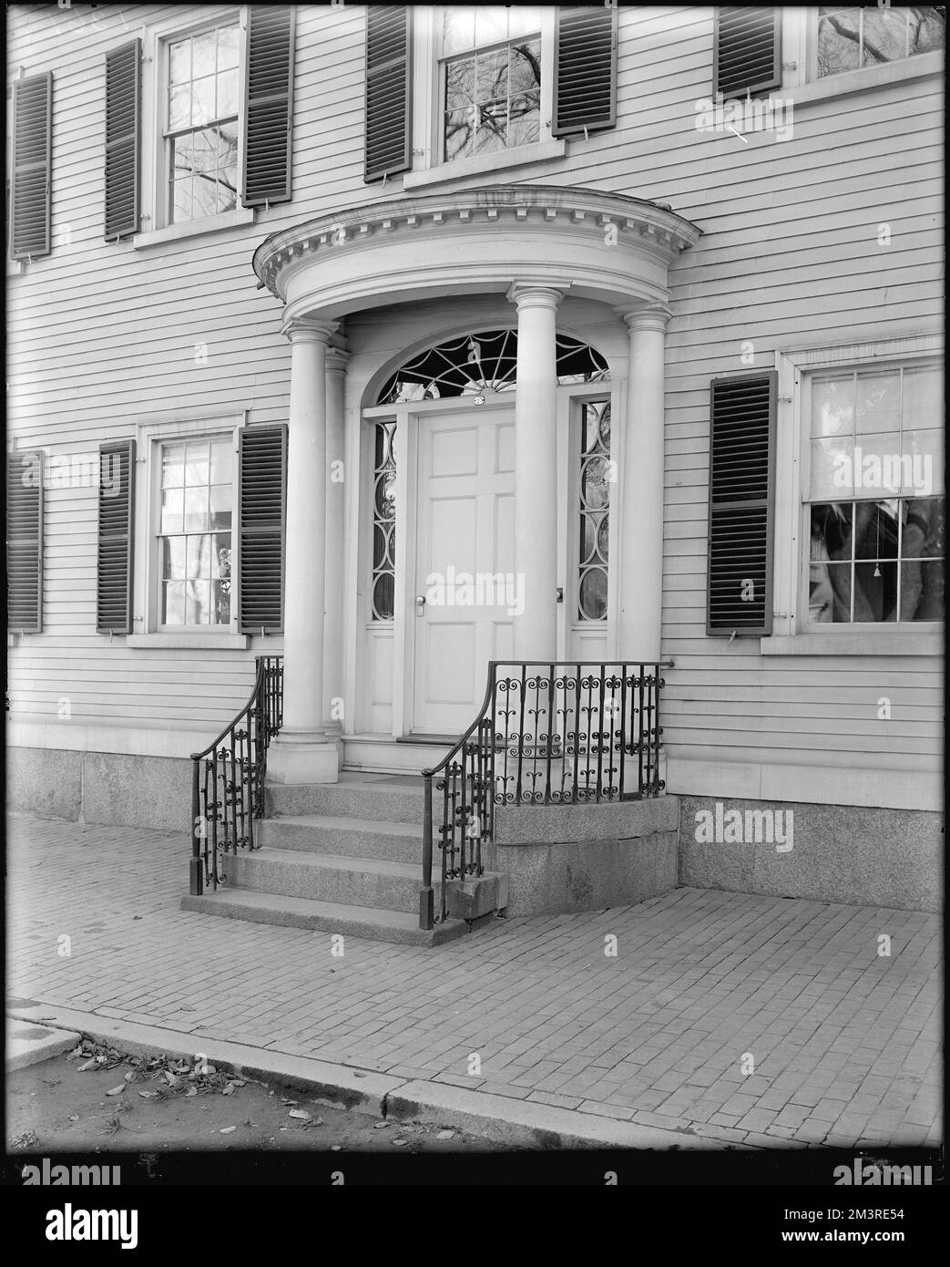Salem, 25 Chestnut Street, exterior detail, front entry, Sarah Dunlap ...