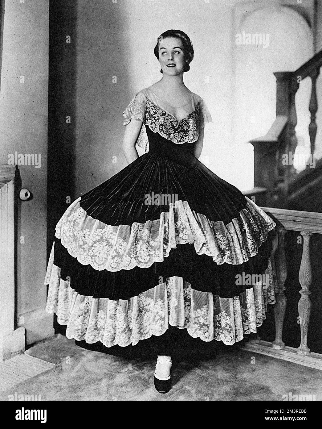 Mrs Bryan Guinness (Diana Mitford) in Mariette crinoline Stock Photo ...
