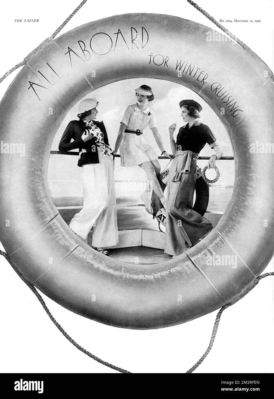 Cruise liner in sea Black and White Stock Photos & Images - Alamy