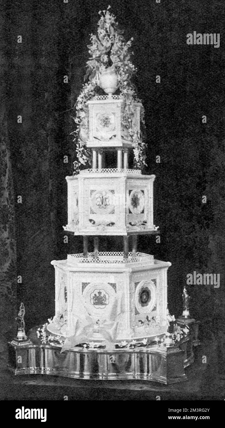 Princess margaret wedding cake hi-res stock photography and images - Alamy