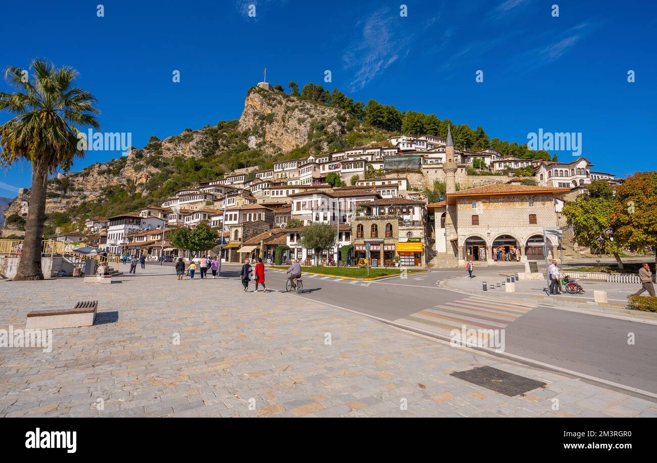 BERAT, ALBANIA, SEPTEMBER 29, 2022: Berat castle viewed from boulevard ...