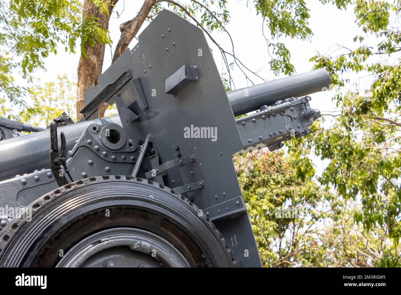 Authentic war cannon hi-res stock photography and images - Alamy