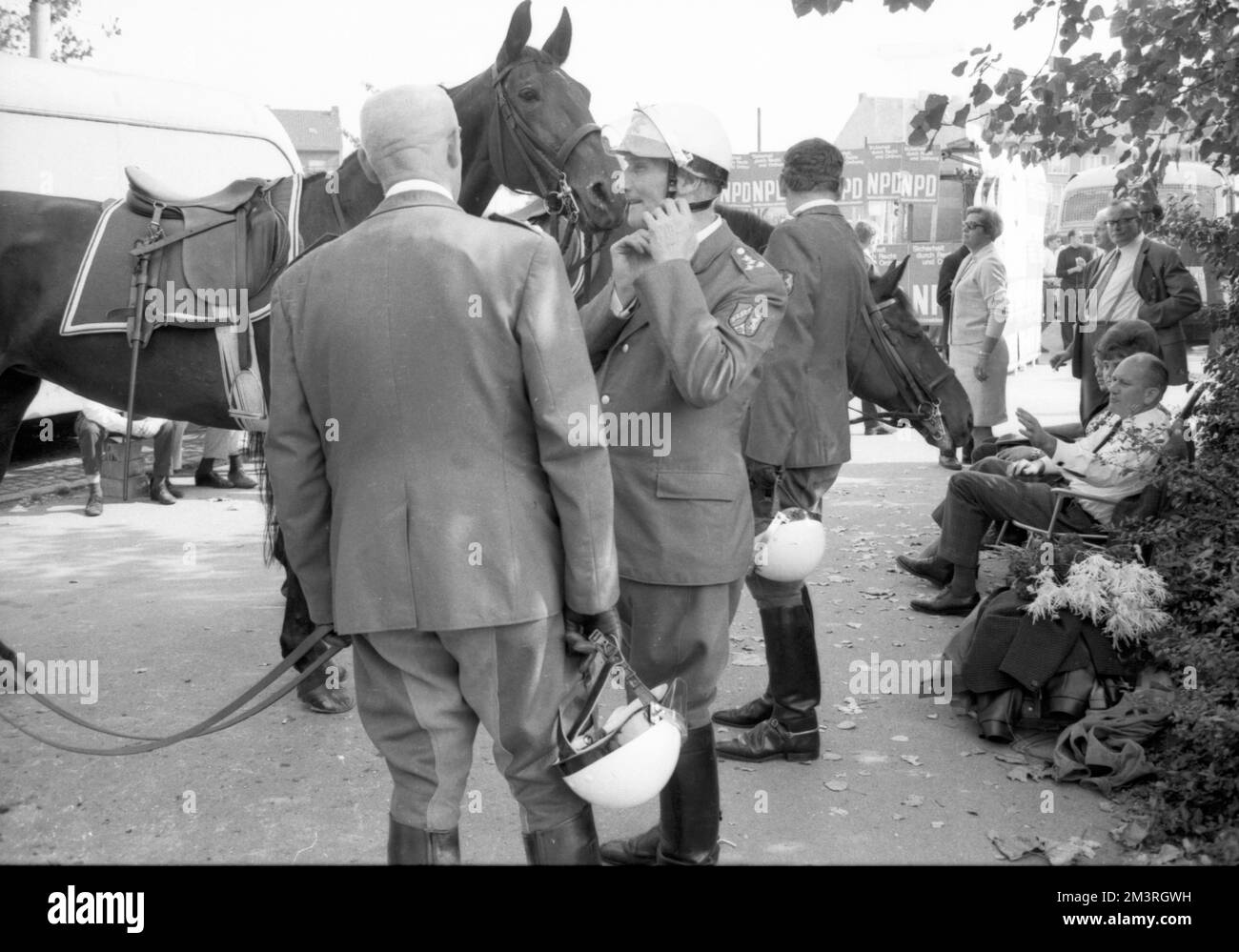 Election campaign appearances in 1969 by the radical right-wing NPD ...