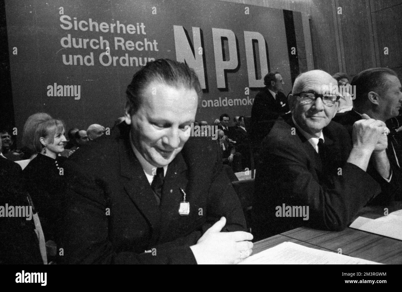 The right and the labor party hi-res stock photography and images - Alamy