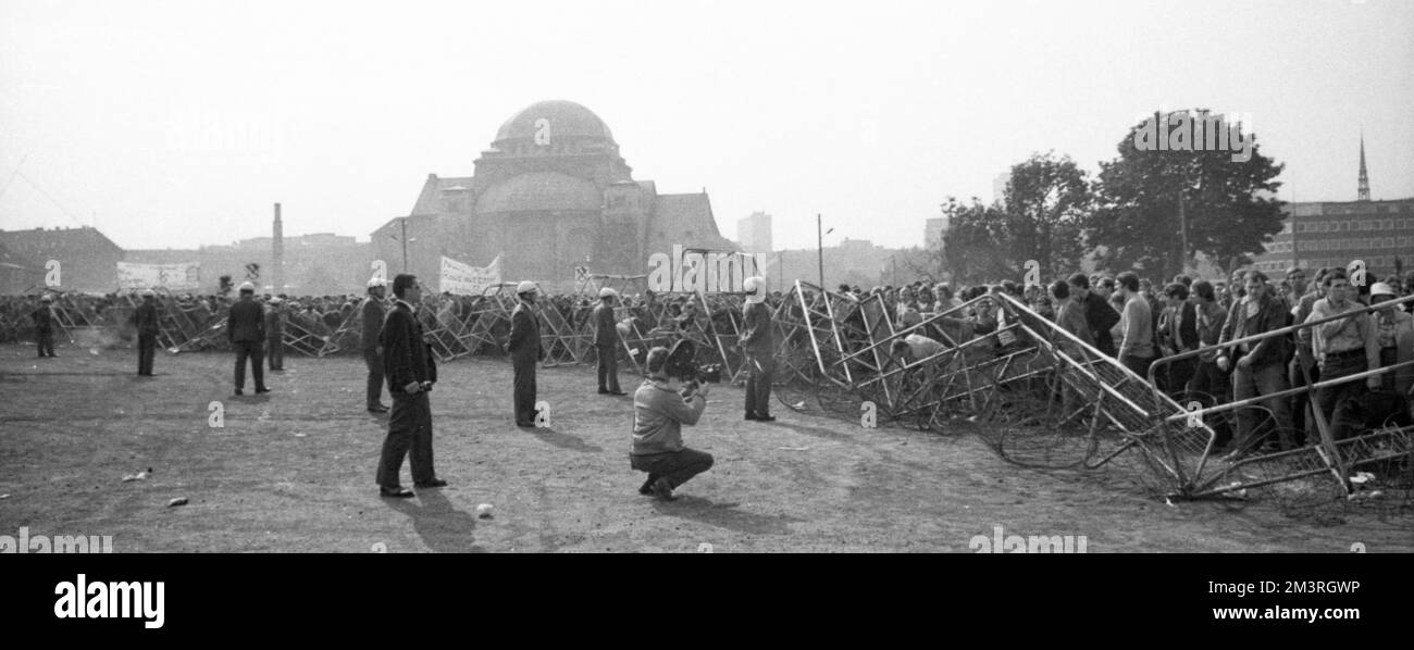 Election campaign appearances in 1969 by the radical right-wing NPD ...