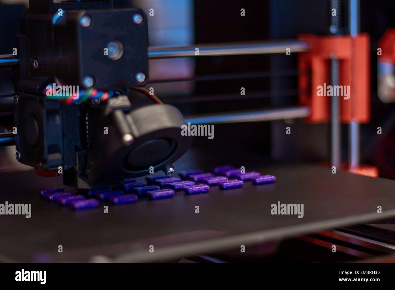 3D printer, printing of plastic parts, production Stock Photo - Alamy