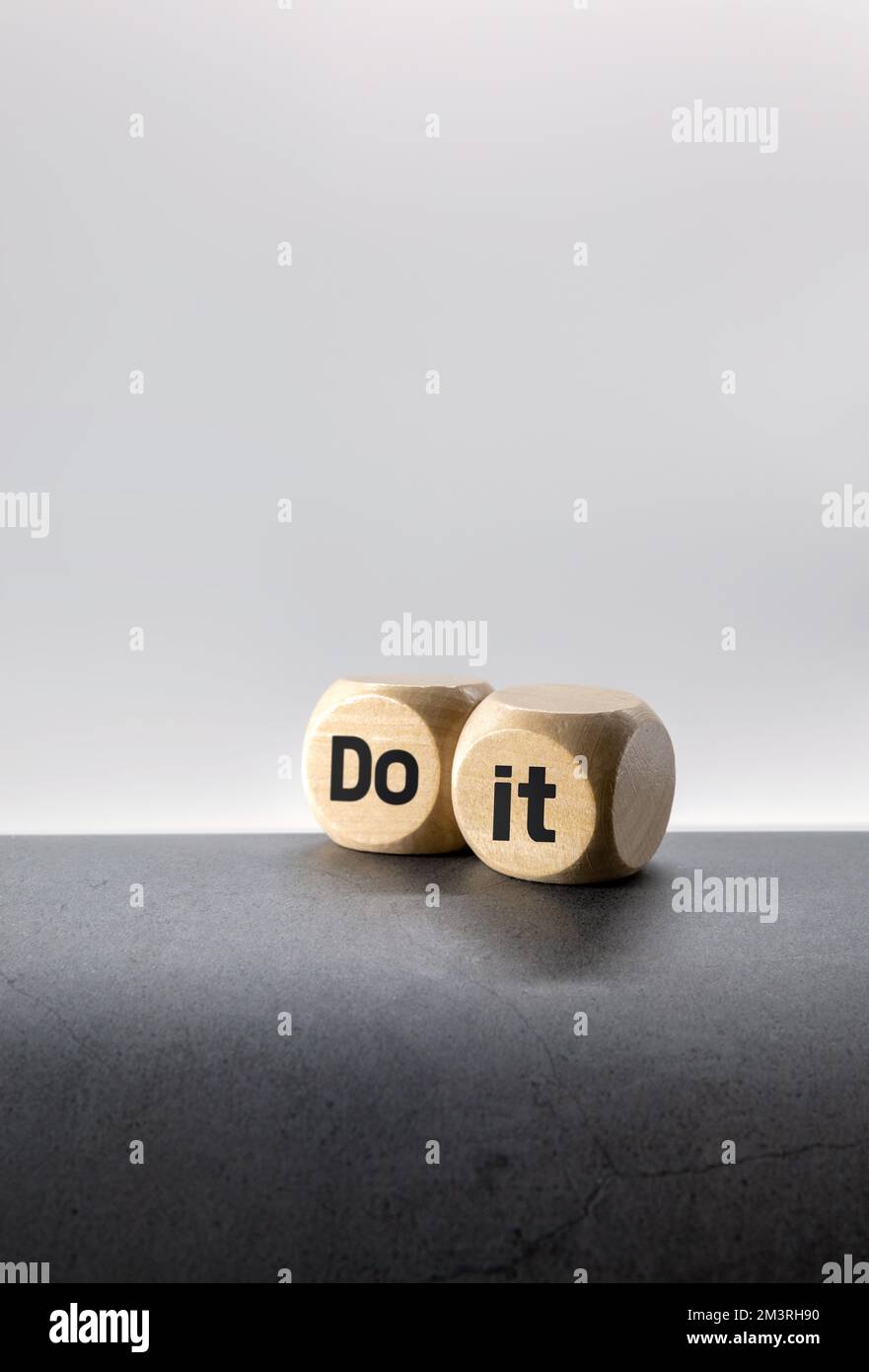 Progress text cube hi-res stock photography and images - Alamy