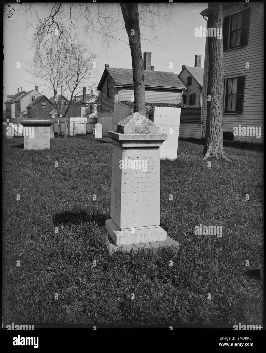 Salem, Broad Street, Broad Street Cemetery, 1655, tomb of Samuel Curwen ...
