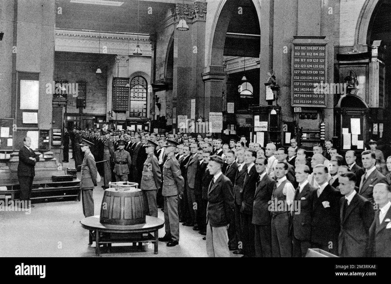 London exchange ww2 hi-res stock photography and images - Alamy