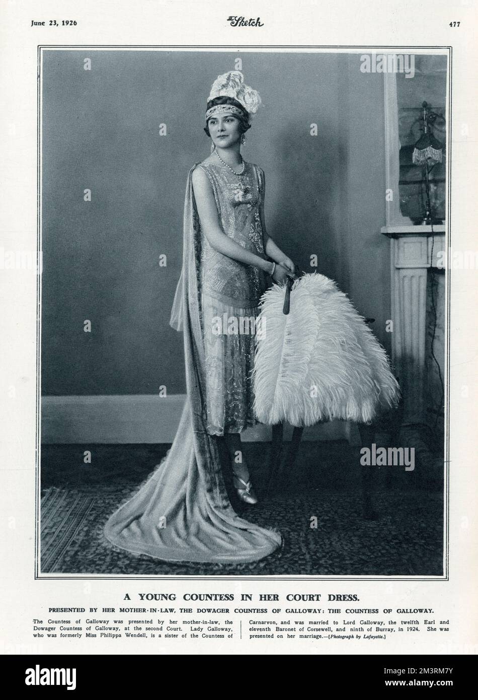 Court presentation dress hi-res stock photography and images - Alamy