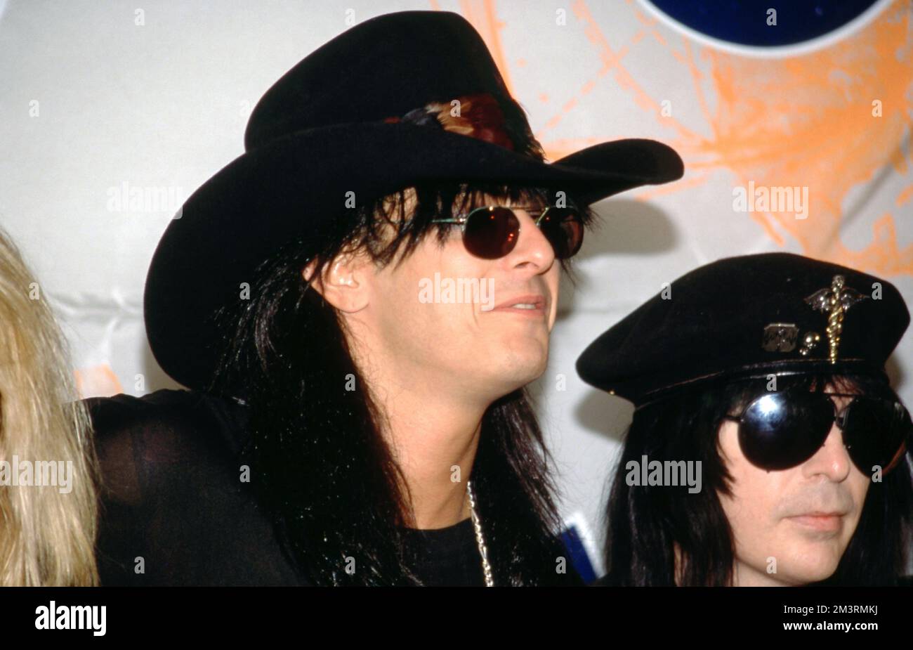 Motley crue 1990 hi-res stock photography and images - Alamy