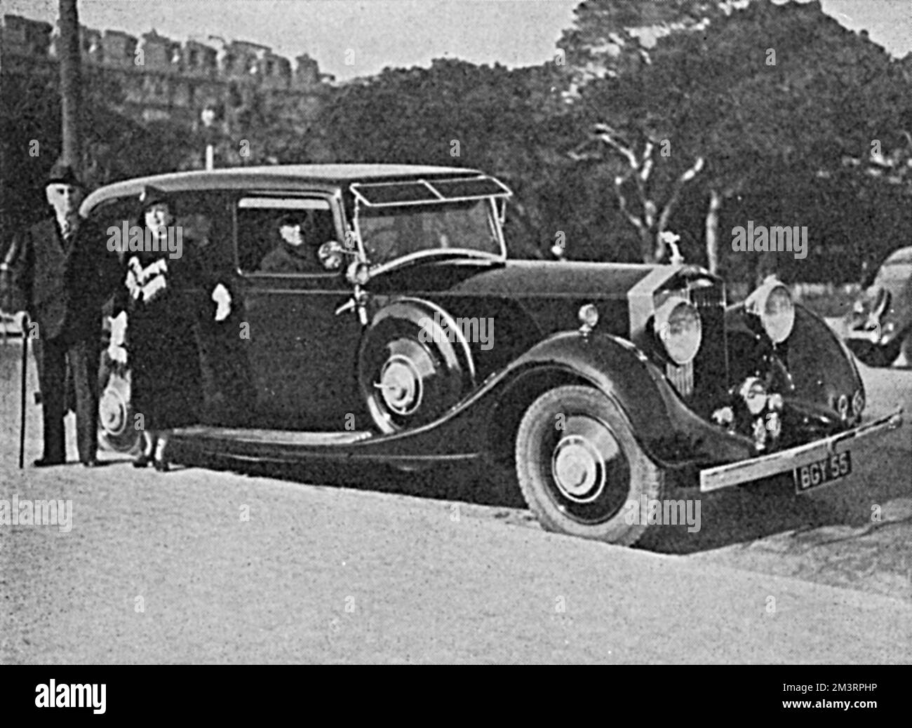 Mr and Mrs Wertheimer with their Rolls-Royce, 1935 Stock Photo - Alamy