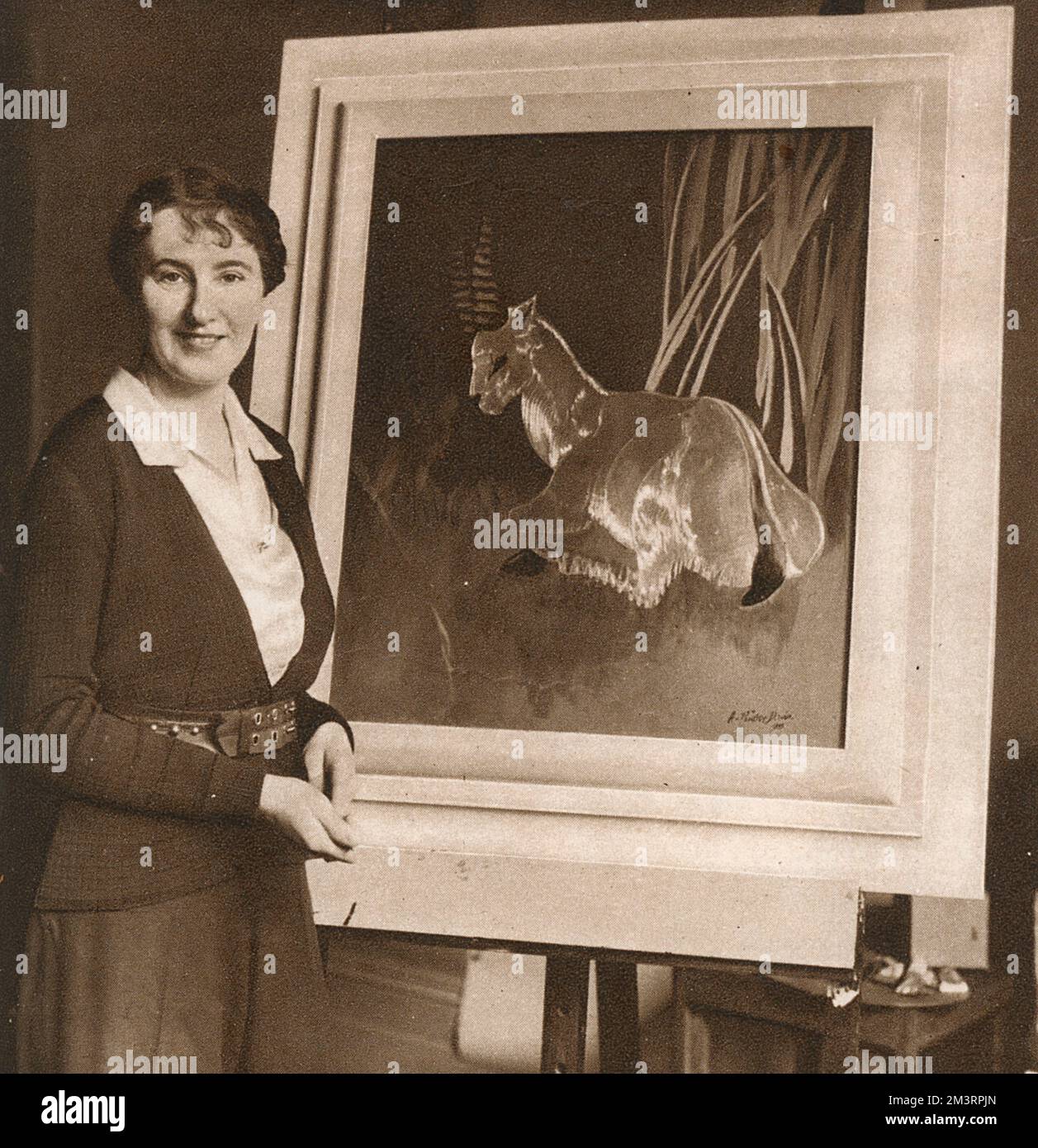 Agnes Pinder Davis with designs for the Queen Mary Stock Photo - Alamy