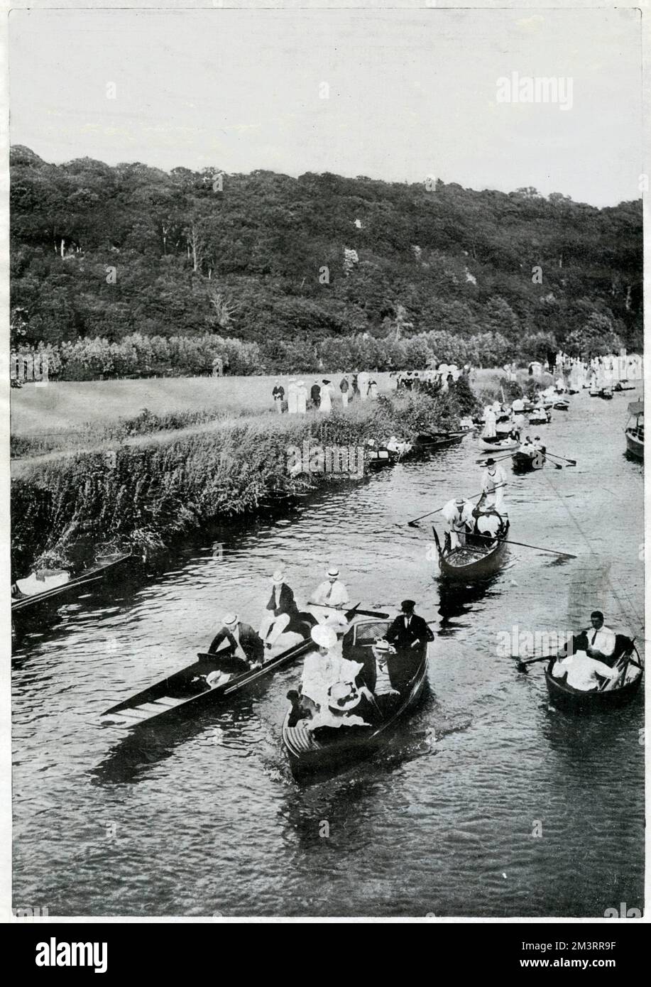 Cookham lock hi-res stock photography and images - Alamy