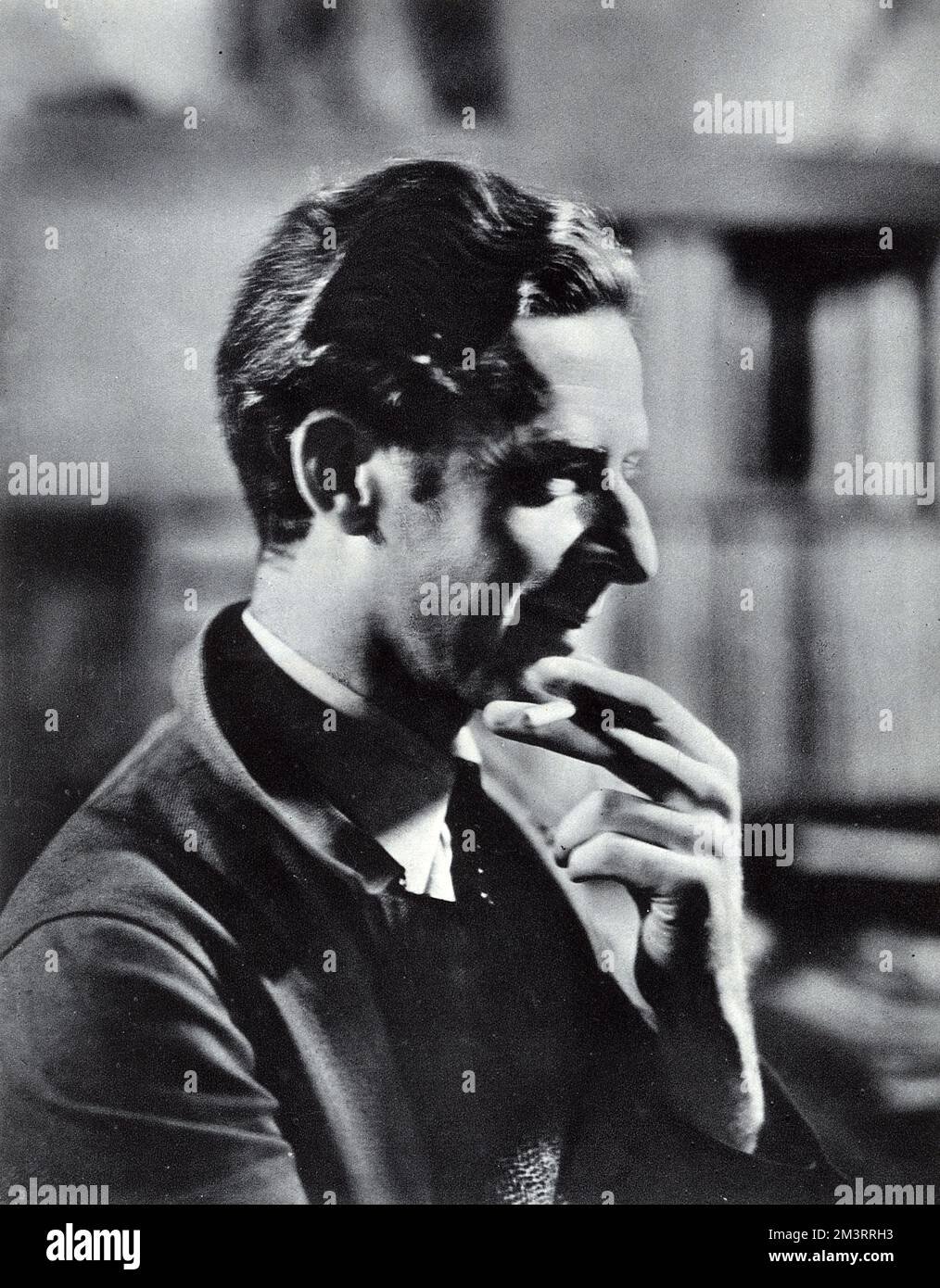 Edward McKnight Kauffer Stock Photo - Alamy